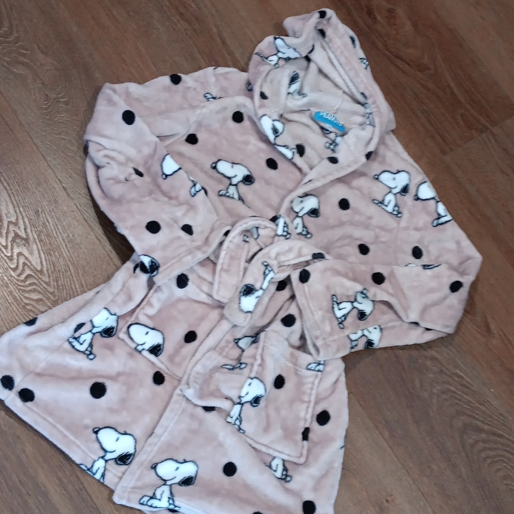 Peanuts Snoopy Thick Robe. #5327 - Gem